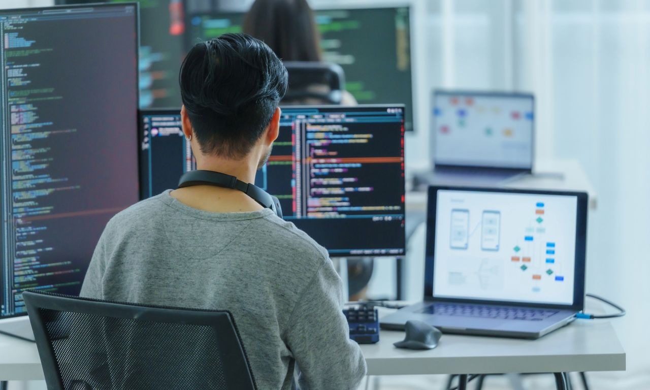 Front-End Developer, Back-End Developer, Full Stack Developer, know their differences